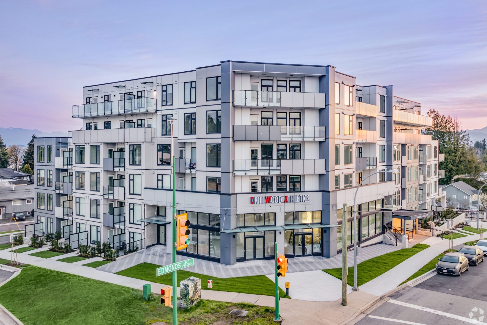 Edmonds Heights | Vittori Developments